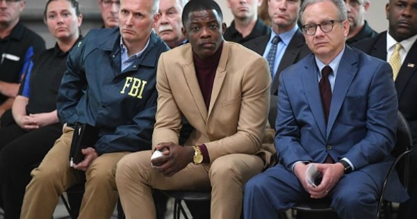 Waffle House Shooting: A White Shooter, a Black Hero, and White ...