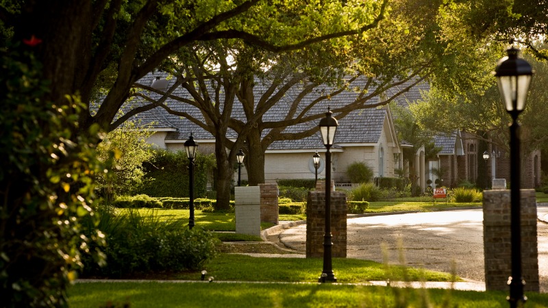 A Century-Old Neighborhood Provides a Model for the Present Day - The ...