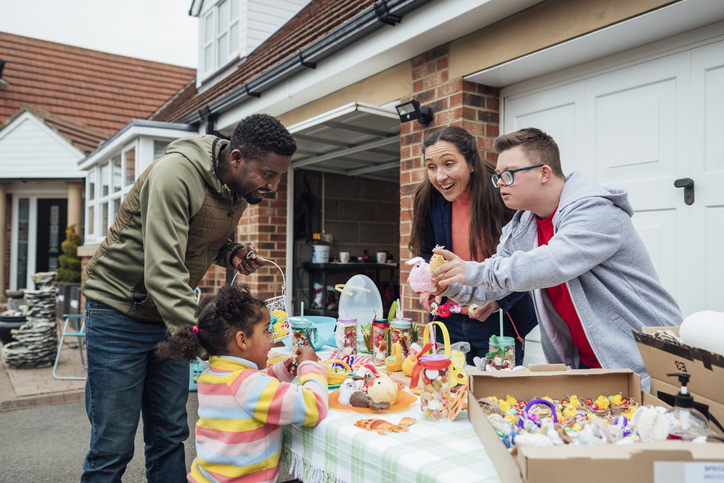Connecting Neighbours: The Social Benefits of Garage Sales - The Good ...