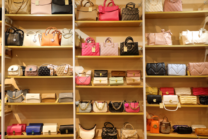 How to Choose the Best Handbag for Any Event - The Good Men Project