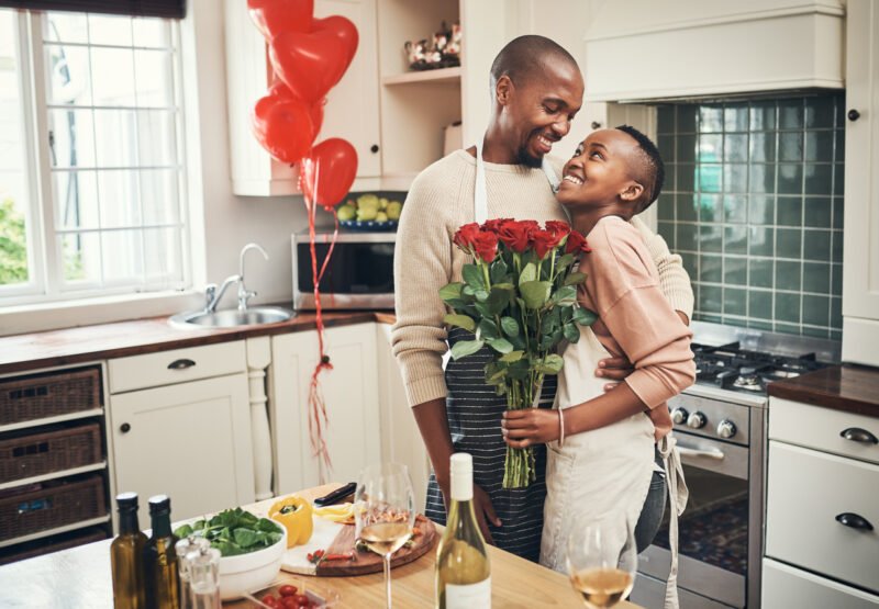 6 Thoughtful Anniversary Traditions for Conscious Couples - The Good ...